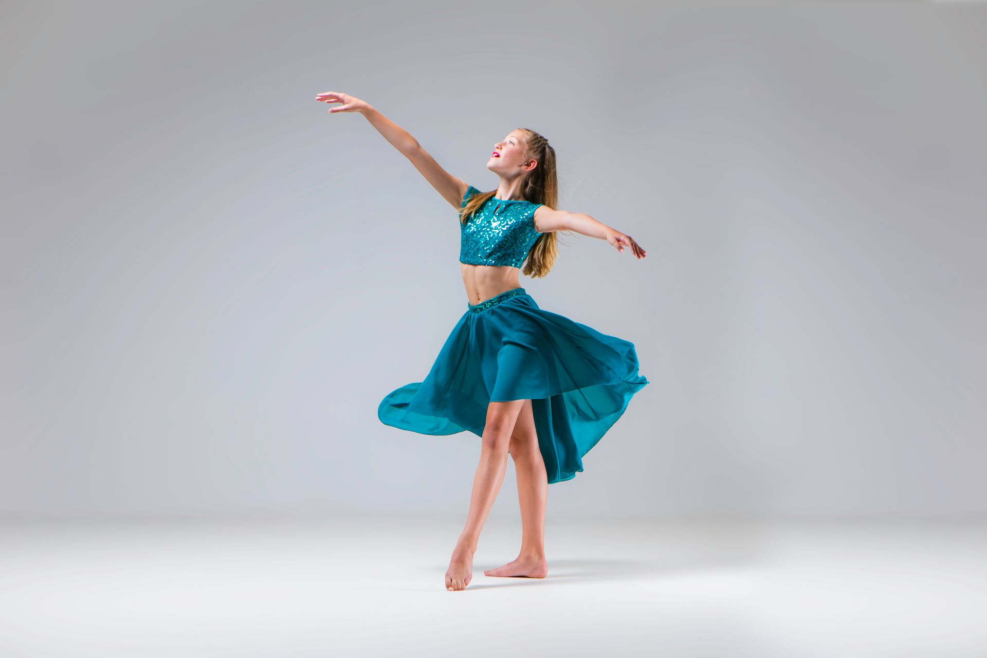 How to get AMAZING pictures of your Live Dance Show! - Carmel Jane ...